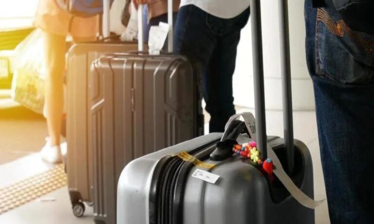 Porter Airlines Baggage Allowance 2024 - Carry-on Baggage Rules