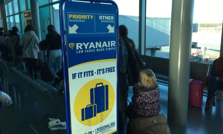 Ryanair Baggage Allowance 2024 Rules and Policy